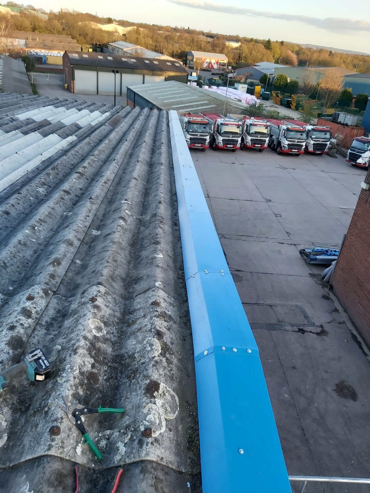 Commercial Metal Roofing & Wall Cladding Tamworth